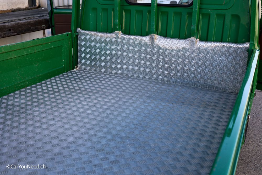 Toyota Hiace Chassis cabine Pick-up | CarYouNeed.ch